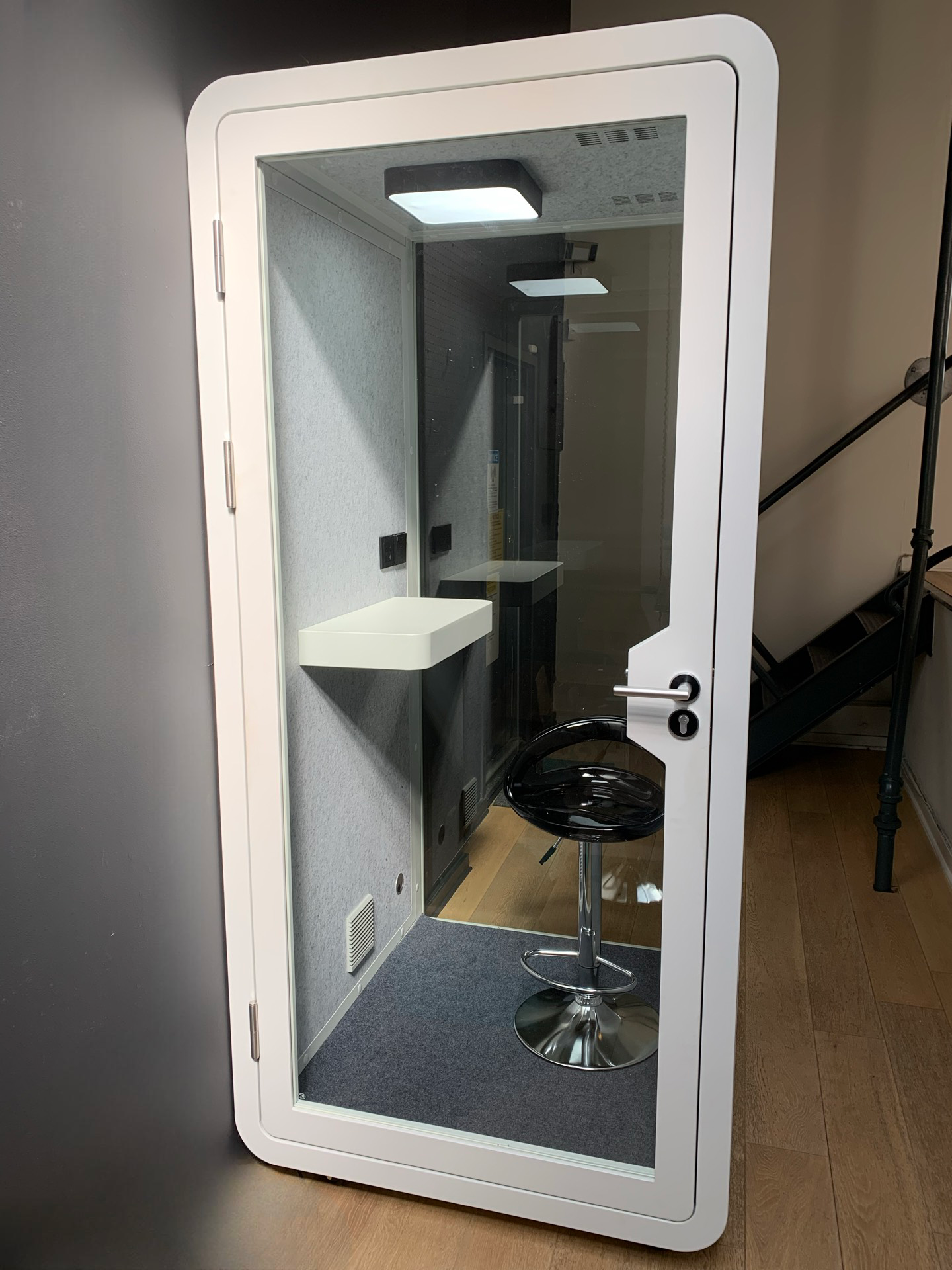 Soundproof Office Phone Booth & Privacy Pod Suppliers – Renewed Office ...
