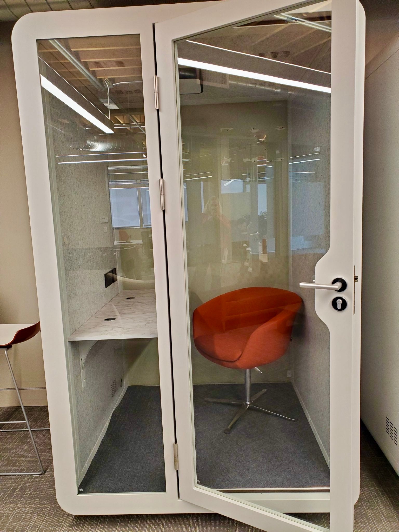 Soundproof Office Phone Booth & Privacy Pod Suppliers – Renewed Office ...